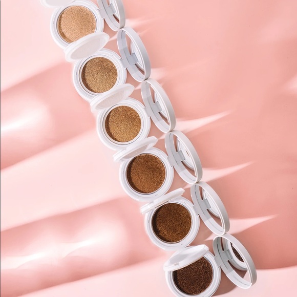 EM Cosmetics | Makeup | 2 Em Cosmetic Daydream Cushion Sample ...